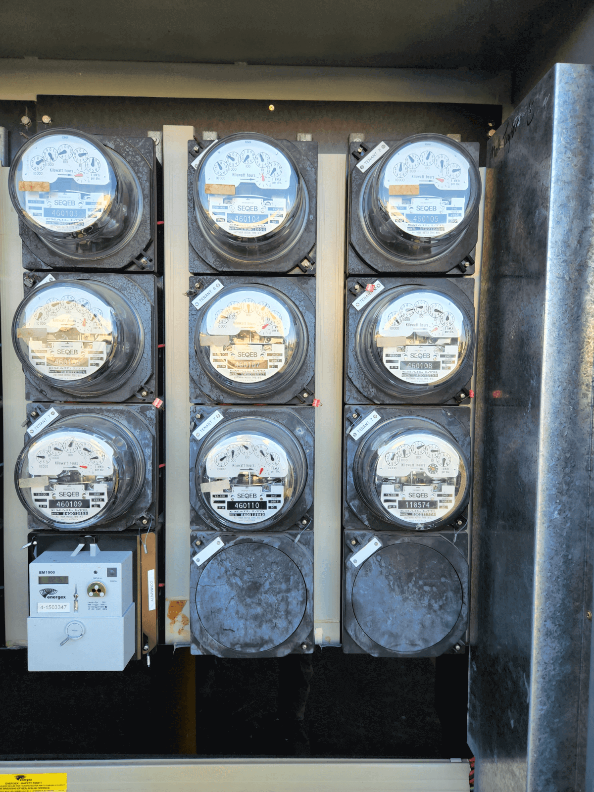 Unit Complex Switchboard Upgrade - Sumner Park | Fully Wired Electrical ...